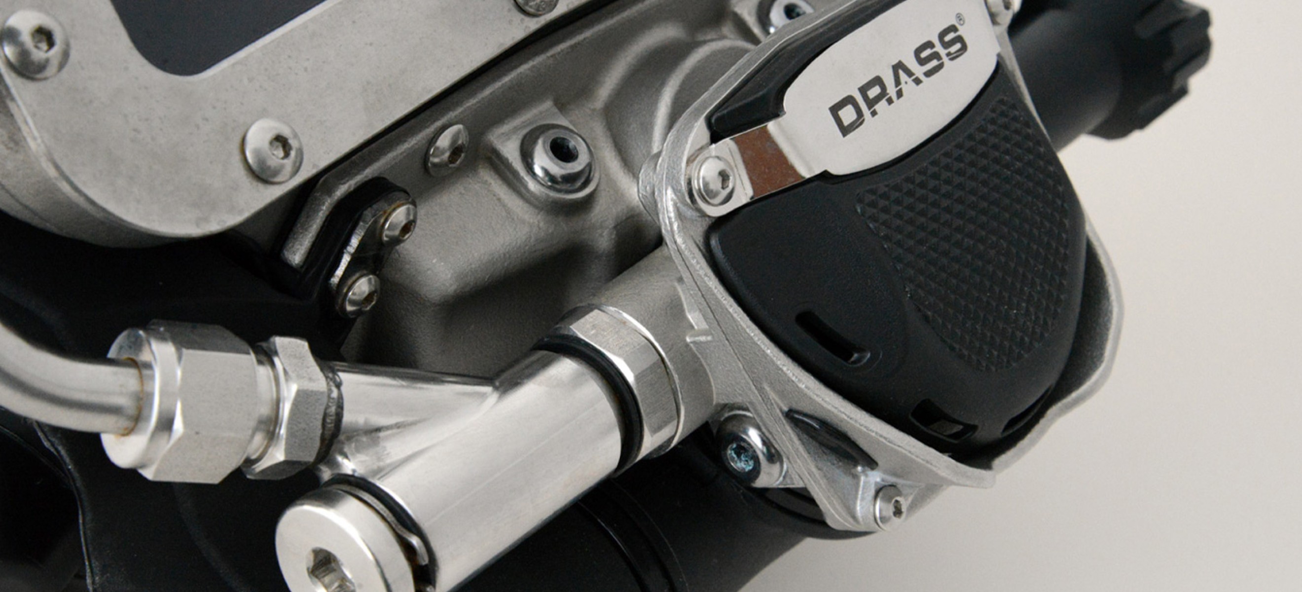 Brand: Drass